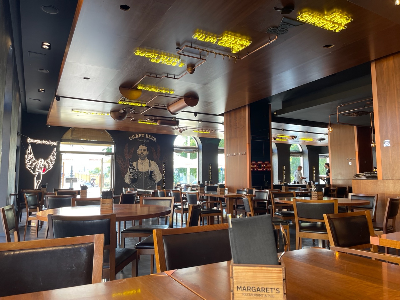 Margaret's Restaurant & Pub - Magyarország a zsebedben